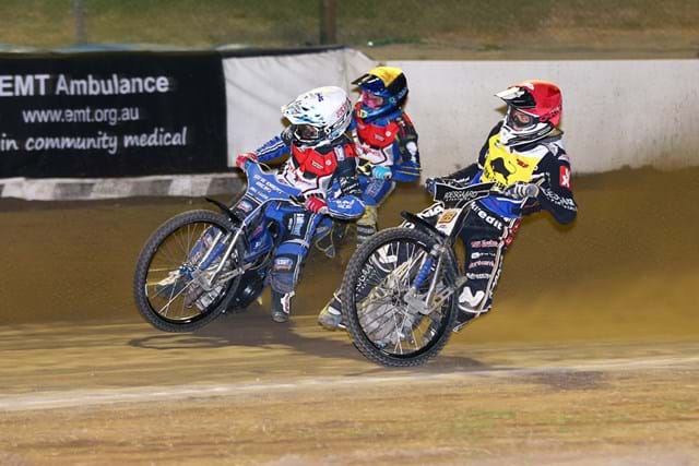 Exciting end after disappointing start at Gillman Speedway- November 2018