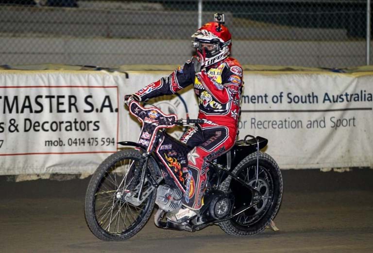 Shane Parker to defend his Gillman Speedway track championship title on ...